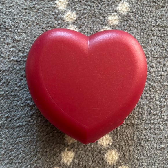 Tupperware | Kitchen | Tupperware Red Heart Flip Container | Poshmark